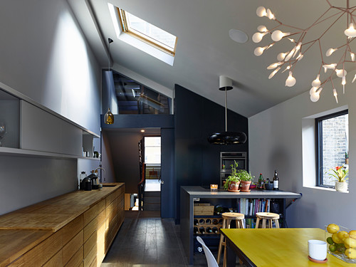 Hohe Decke Bilder – Interior Design-Fotos kaufen living4media